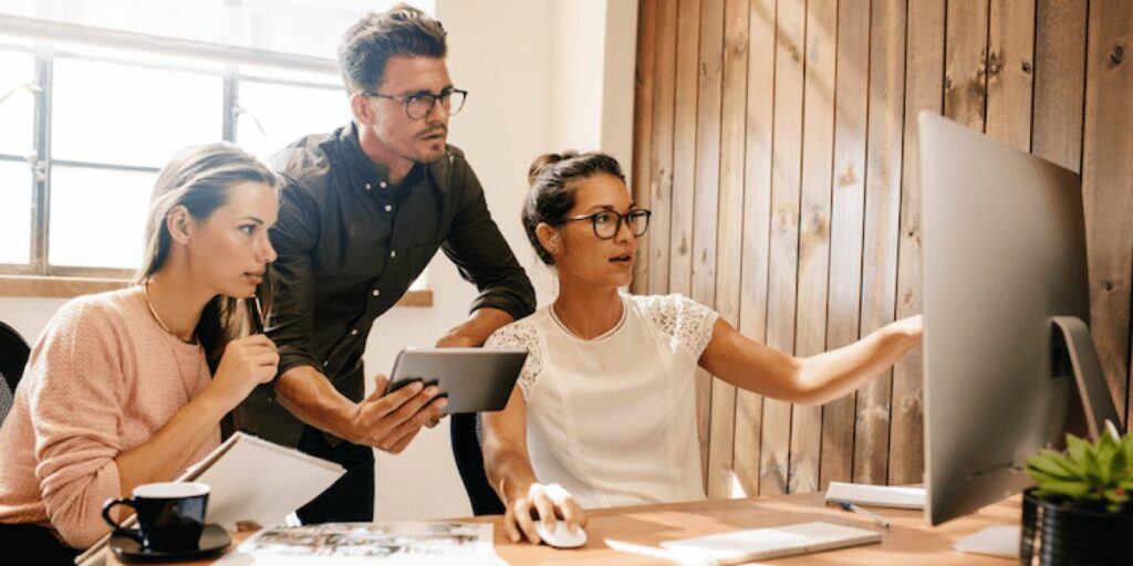 Employee Surveys: Meaning, Types And Questions And Tips